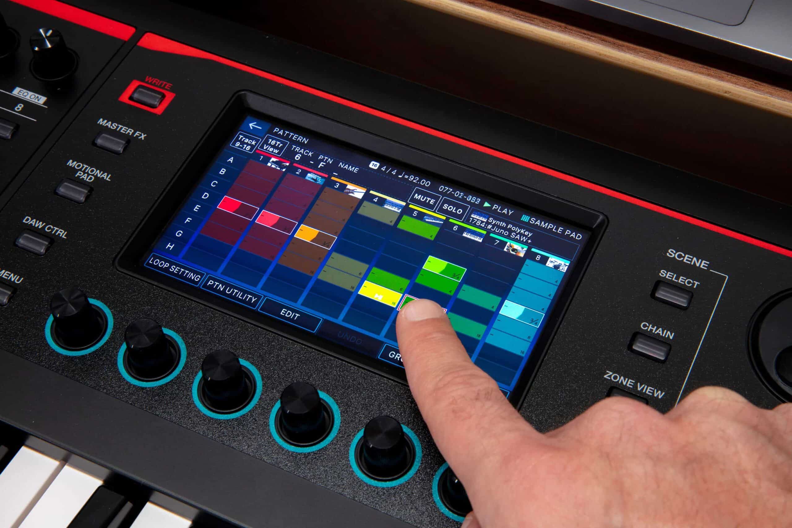 Advanced MIDI Techniques with Roland Workstations for Live and Studio ...